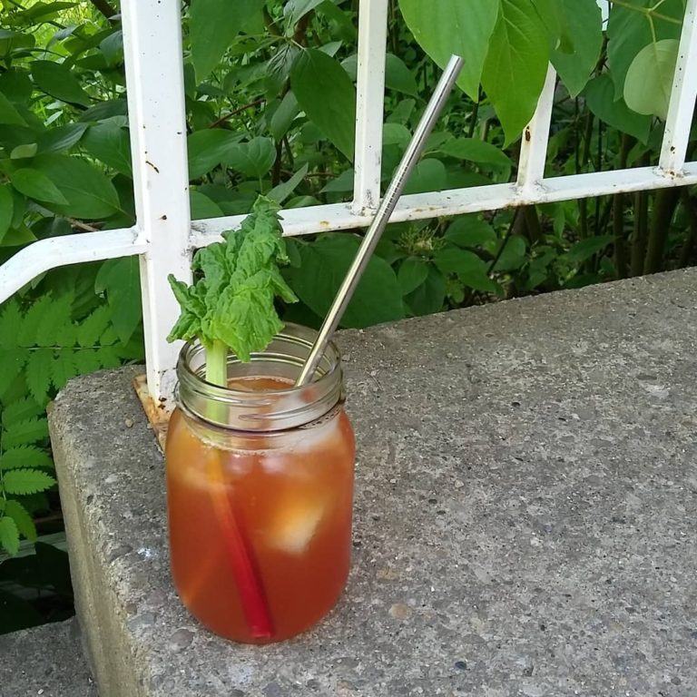 Rhubarb Iced Tea | Button Soup